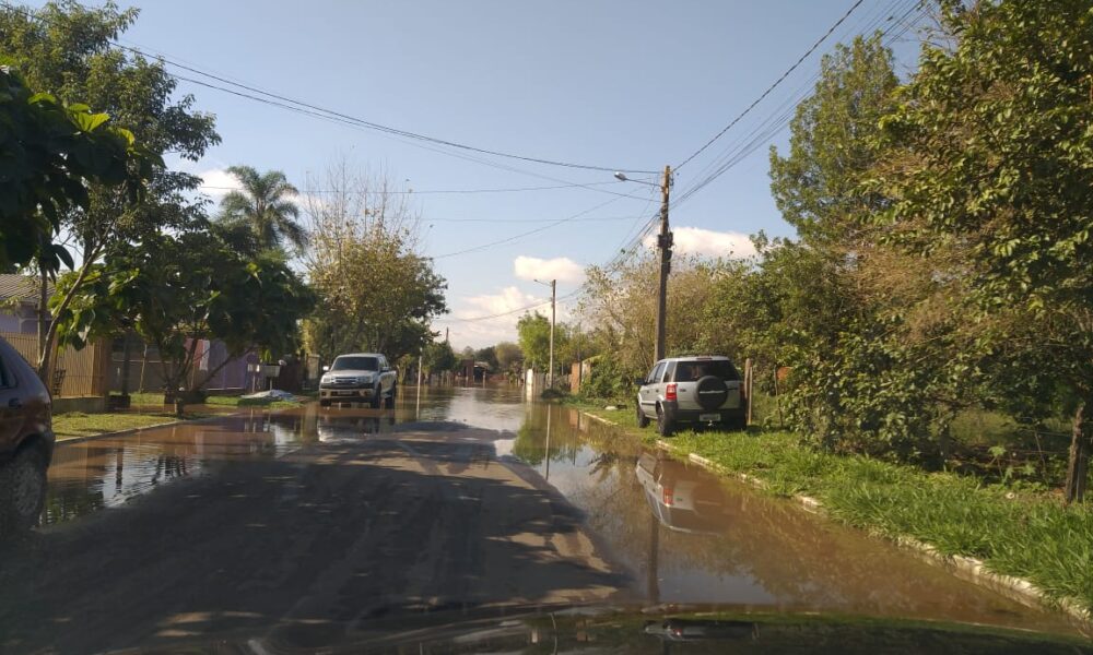 Área alagada aumenta e número de desabrigados está crescendo - Tudo ...